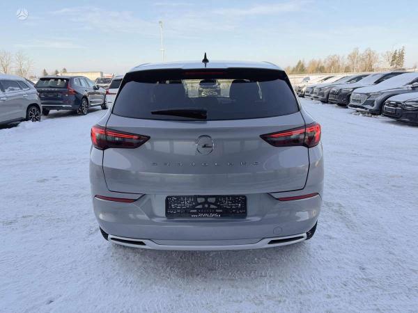 Grey Opel Grandland 2022 in Siauliai, with an engine capacity of 1.50 L and mileage of 169 thousand km for 16990 €, photo 9 on AUTOMOTO.COM.LV