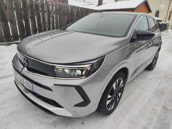 Pelēks Opel Grandland 2022 Marijampole, ar dzinēja tilpumu 1.50 L un nobraukumu 126 tūkst. km par 16208 €, foto  vietnē AUTOMOTO.COM.LV