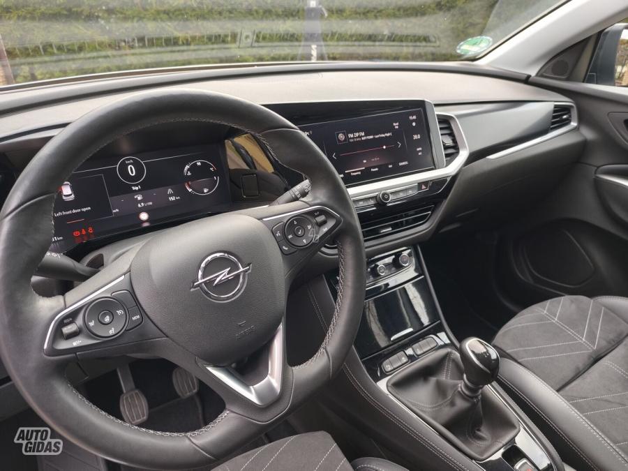 Pelēks Opel Grandland 2022 Kazlų Rūda, ar dzinēja tilpumu 1.20 L un nobraukumu 46 tūkst. km par 15600 €, foto 18 vietnē AUTOMOTO.COM.LV