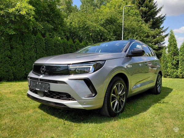 Pelēks Opel Grandland 2022 Vilkaviškis, ar dzinēja tilpumu 1.50 L un nobraukumu 120 tūkst. km par 10300 €, foto 1 vietnē AUTOMOTO.COM.LV