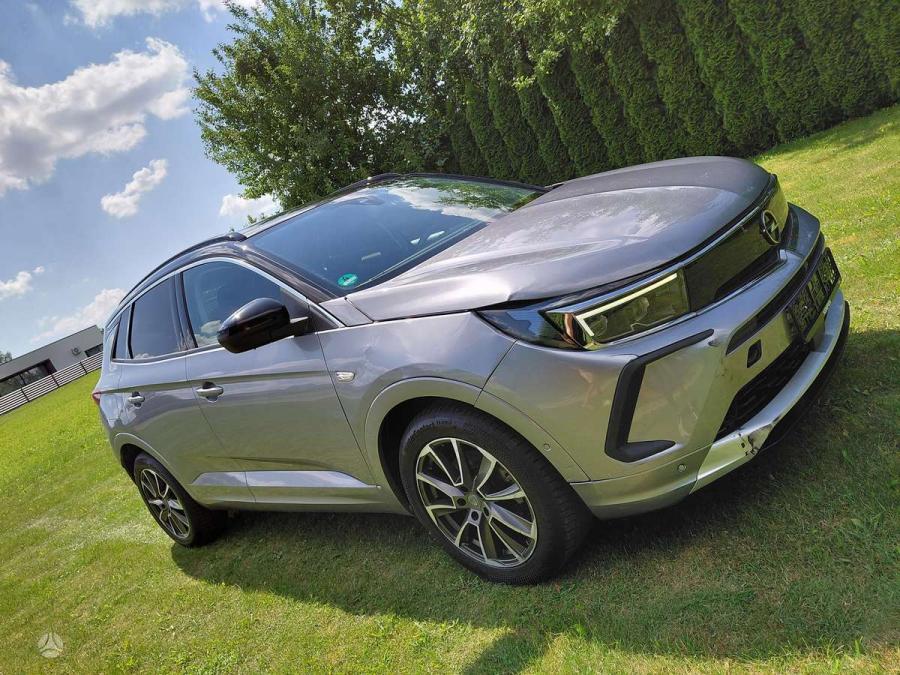 Pelēks Opel Grandland 2022 Vilkaviškis, ar dzinēja tilpumu 1.50 L un nobraukumu 120 tūkst. km par 10300 €, foto 13 vietnē AUTOMOTO.COM.LV