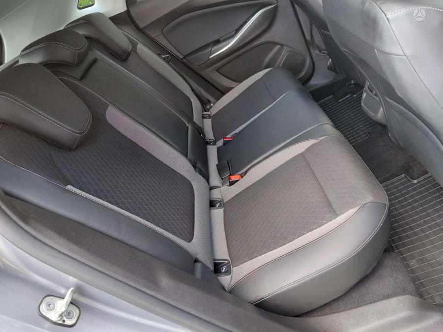 Pelēks Opel Grandland 2022 Vilkaviškis, ar dzinēja tilpumu 1.50 L un nobraukumu 120 tūkst. km par 10300 €, foto 30 vietnē AUTOMOTO.COM.LV