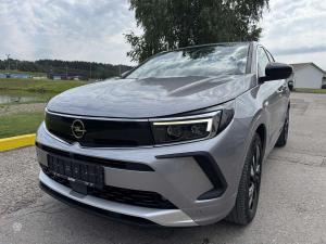 Pelēks Opel Grandland 2022 Viļņa, ar dzinēja tilpumu 1.50 L un nobraukumu 190 tūkst. km par 11970 €, foto  vietnē AUTOMOTO.COM.LV