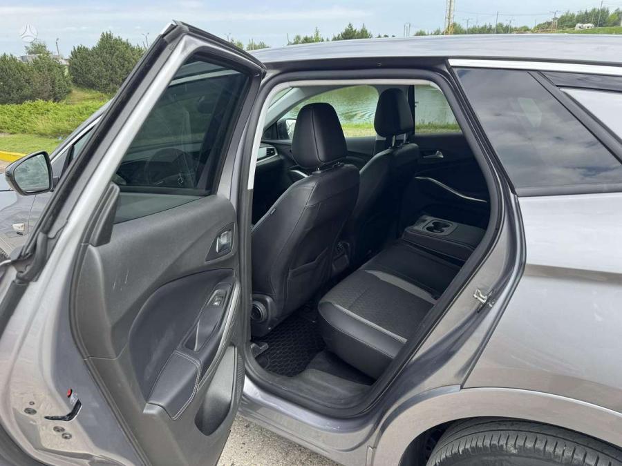 Pelēks Opel Grandland 2022 Viļņa, ar dzinēja tilpumu 1.50 L un nobraukumu 190 tūkst. km par 11970 €, foto 12 vietnē AUTOMOTO.COM.LV