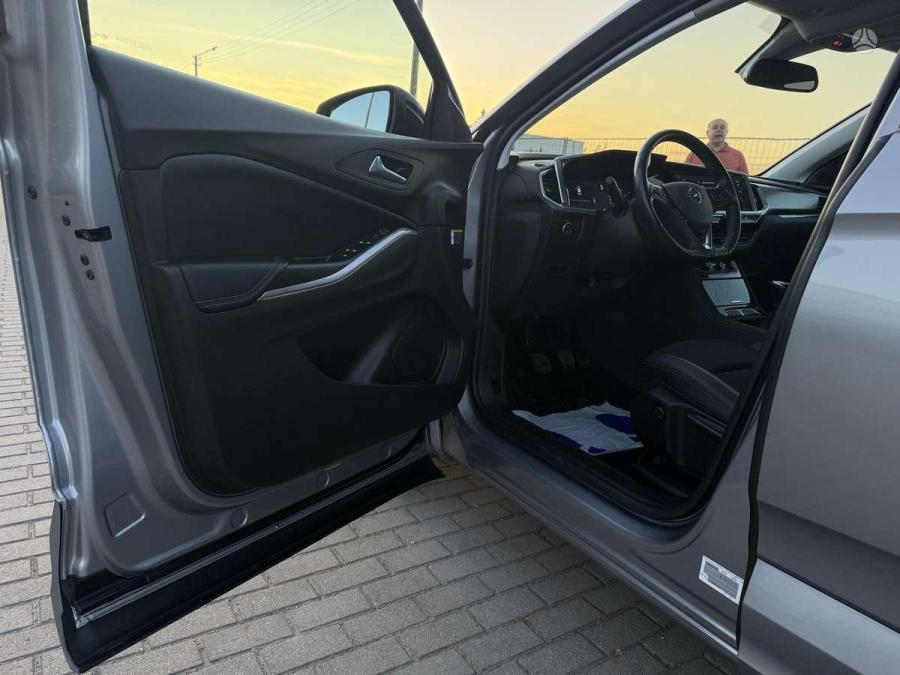 Pelēks Opel Grandland 2022 Marijampole, ar dzinēja tilpumu 1.20 L un nobraukumu 86 tūkst. km par 14157 €, foto 20 vietnē AUTOMOTO.COM.LV