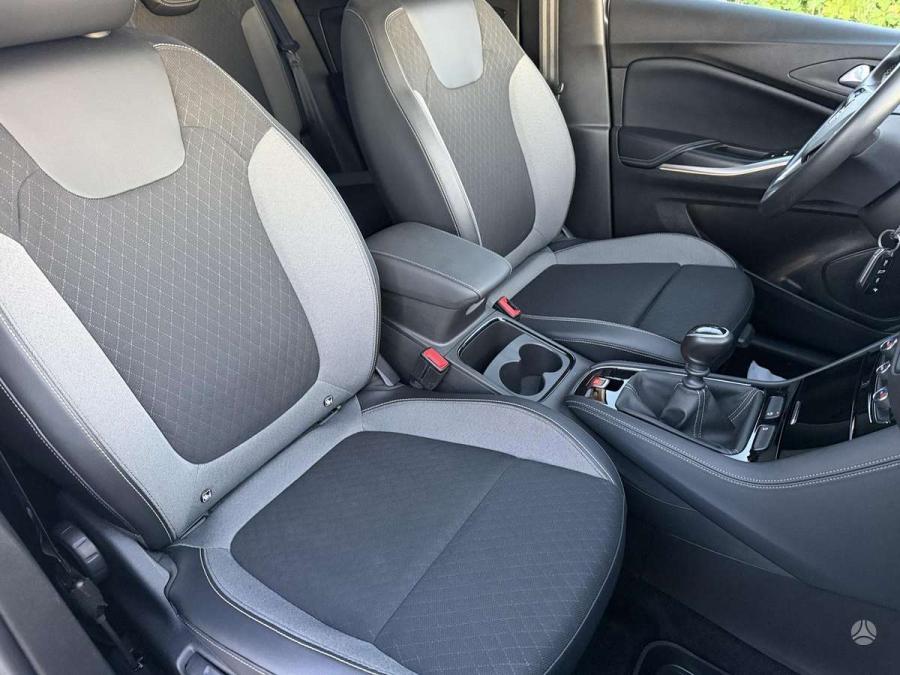 Pelēks Opel Grandland 2022 Marijampole, ar dzinēja tilpumu 1.20 L un nobraukumu 86 tūkst. km par 14157 €, foto 25 vietnē AUTOMOTO.COM.LV