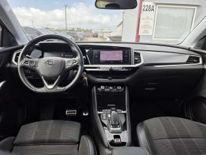 Grey Opel Grandland 2023 in Vilnius, with an engine capacity of 1.50 L and mileage of 129 thousand km for 15367 €, photo 9 on AUTOMOTO.COM.LV
