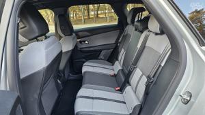 Pelēks Opel Grandland 2025 Mažeikiai, ar dzinēja tilpumu 1.20 L un nobraukumu 22 tūkst. km par 26500 €, foto 15 vietnē AUTOMOTO.COM.LV
