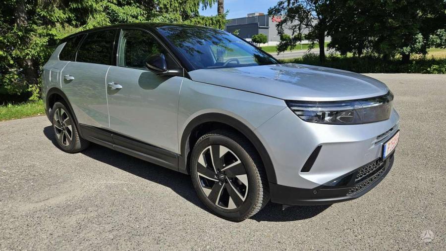 Pelēks Opel Grandland 2025 Klaipėda, ar dzinēja tilpumu 1.20 L un nobraukumu 22 tūkst. km par 25700 €, foto 11 vietnē AUTOMOTO.COM.LV