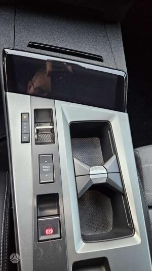 Pelēks Opel Grandland 2025 Klaipėda, ar dzinēja tilpumu 1.20 L un nobraukumu 22 tūkst. km par 25700 €, foto 30 vietnē AUTOMOTO.COM.LV