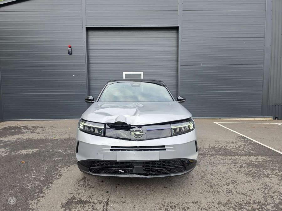 Pelēks Opel Grandland 2026 Kauņa, ar dzinēja tilpumu 1.20 L un nobraukumu 3 tūkst. km par 12900 €, foto 8 vietnē AUTOMOTO.COM.LV