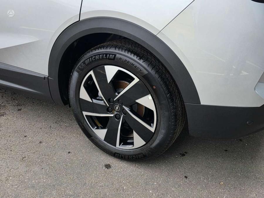 Pelēks Opel Grandland 2026 Kauņa, ar dzinēja tilpumu 1.20 L un nobraukumu 3 tūkst. km par 12900 €, foto 19 vietnē AUTOMOTO.COM.LV