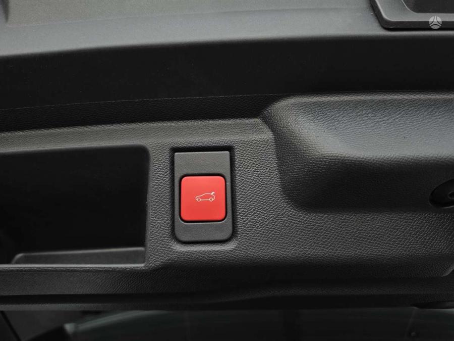 Pelēks Opel Grandland 2026 Kauņa, ar dzinēja tilpumu 1.20 L un nobraukumu 3 tūkst. km par 12900 €, foto 28 vietnē AUTOMOTO.COM.LV
