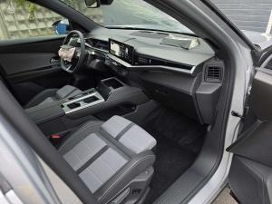 Pelēks Opel Grandland 2026 Kauņa, ar dzinēja tilpumu 1.20 L un nobraukumu 3 tūkst. km par 12900 €, foto 31 vietnē AUTOMOTO.COM.LV