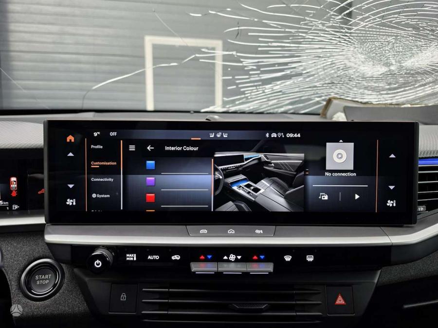 Pelēks Opel Grandland 2026 Kauņa, ar dzinēja tilpumu 1.20 L un nobraukumu 3 tūkst. km par 12900 €, foto 44 vietnē AUTOMOTO.COM.LV