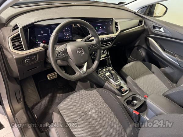 Pelēks Opel Grandland 2024 Tallina, ar dzinēja tilpumu 1.60 L un nobraukumu 23 tūkst. km par 28900 €, foto 8 vietnē AUTOMOTO.COM.LV