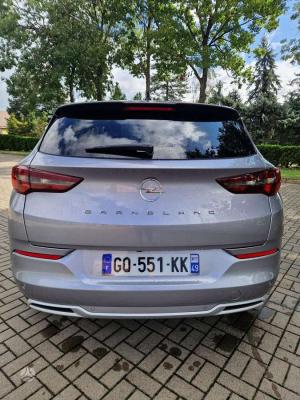 Grey Opel Grandland 2023 in Marijampole, with an engine capacity of 1.20 L and mileage of 167 thousand km for 13552 €, photo 7 on AUTOMOTO.COM.LV