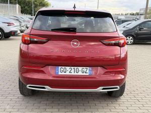 Red Opel Grandland 2023 in Marijampole, with an engine capacity of 1.20 L and mileage of 128 thousand km for 14762 €, photo 12 on AUTOMOTO.COM.LV