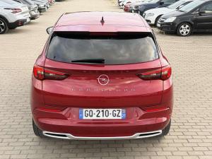 Red Opel Grandland 2023 in Marijampole, with an engine capacity of 1.20 L and mileage of 128 thousand km for 14762 €, photo 13 on AUTOMOTO.COM.LV