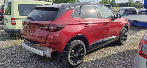 Sarkans Opel Grandland 2024 Kelmė, ar dzinēja tilpumu 1.20 L un nobraukumu 9 tūkst. km par 11200 €, foto 4 vietnē AUTOMOTO.COM.LV