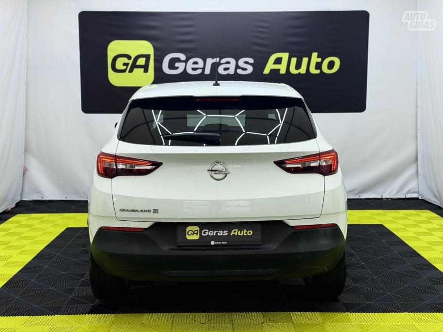 Белый Опель Grandland 2020 в Авиженяй, объемом двигателя 1.20 л и пробегом 98 тыс. км за 12450 €, фото 6 на AUTOMOTO.COM.LV