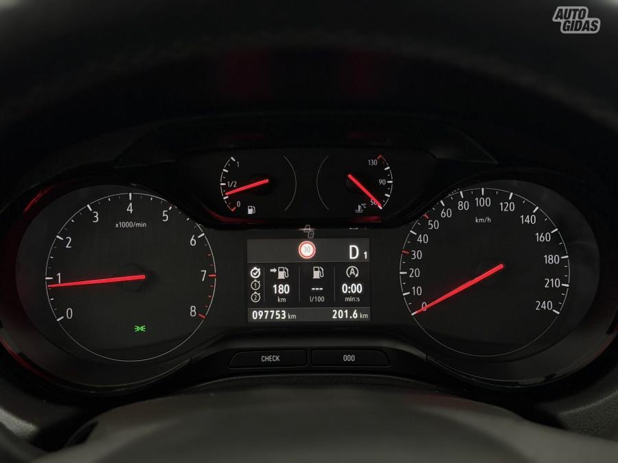 Белый Опель Grandland 2020 в Авиженяй, объемом двигателя 1.20 л и пробегом 98 тыс. км за 12450 €, фото 27 на AUTOMOTO.COM.LV