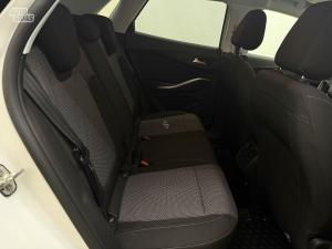 White Opel Grandland 2020 in Avizieniai, with an engine capacity of 1.20 L and mileage of 98 thousand km for 11450 €, photo 14 on AUTOMOTO.COM.LV