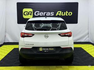 White Opel Grandland 2020 in Vilnius, with an engine capacity of 1.20 L and mileage of 98 thousand km for 11450 €, photo 6 on AUTOMOTO.COM.LV