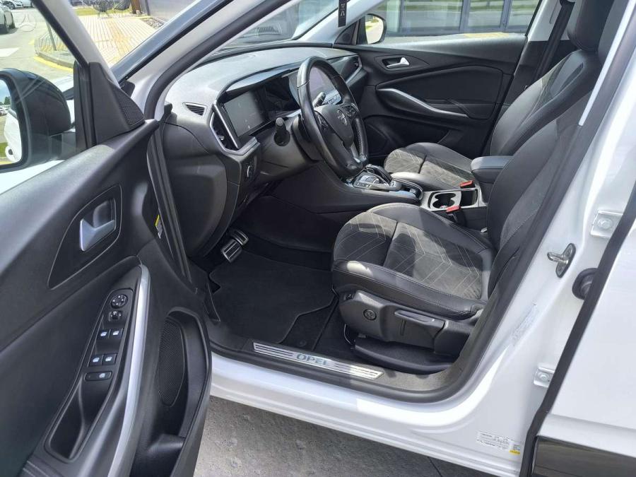 Balts Opel Grandland 2022 Šauļi, ar dzinēja tilpumu 1.50 L un nobraukumu 241 tūkst. km par 15950 €, foto 12 vietnē AUTOMOTO.COM.LV