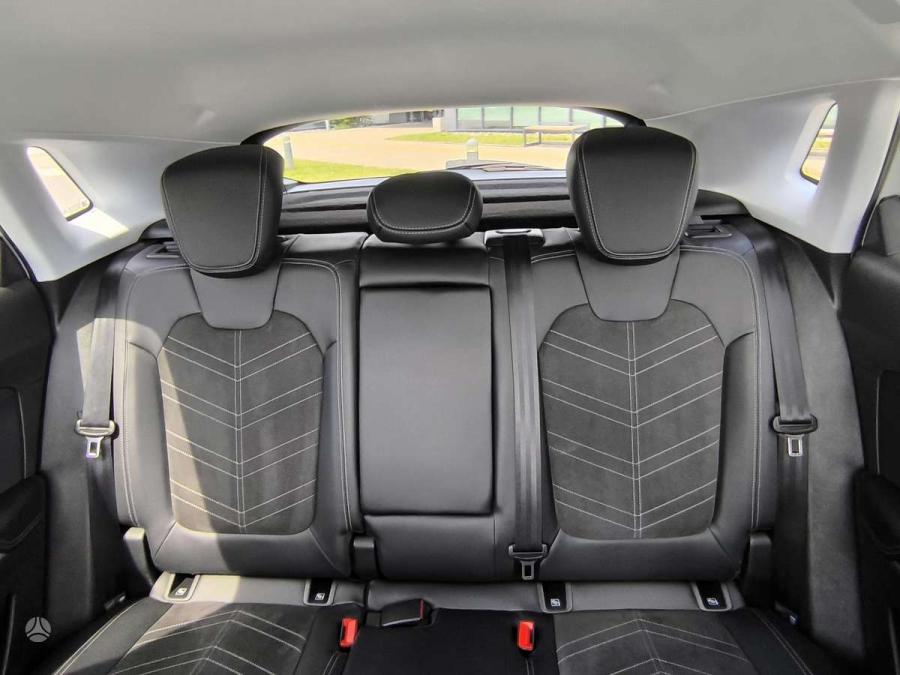 Balts Opel Grandland 2022 Šauļi, ar dzinēja tilpumu 1.50 L un nobraukumu 241 tūkst. km par 15950 €, foto 17 vietnē AUTOMOTO.COM.LV