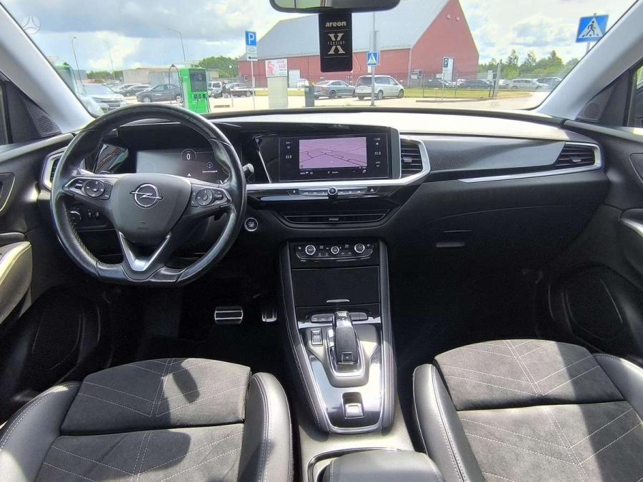 Balts Opel Grandland 2022 Šauļi, ar dzinēja tilpumu 1.50 L un nobraukumu 241 tūkst. km par 15950 €, foto 19 vietnē AUTOMOTO.COM.LV