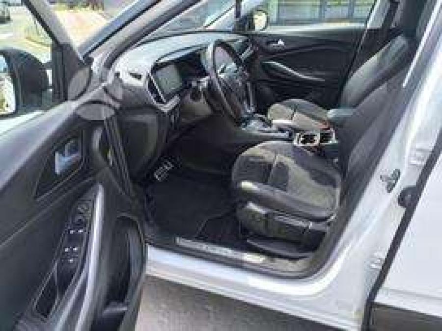 Balts Opel Grandland 2022 Šauļi, ar dzinēja tilpumu 1.50 L un nobraukumu 241 tūkst. km par 15450 €, foto 12 vietnē AUTOMOTO.COM.LV