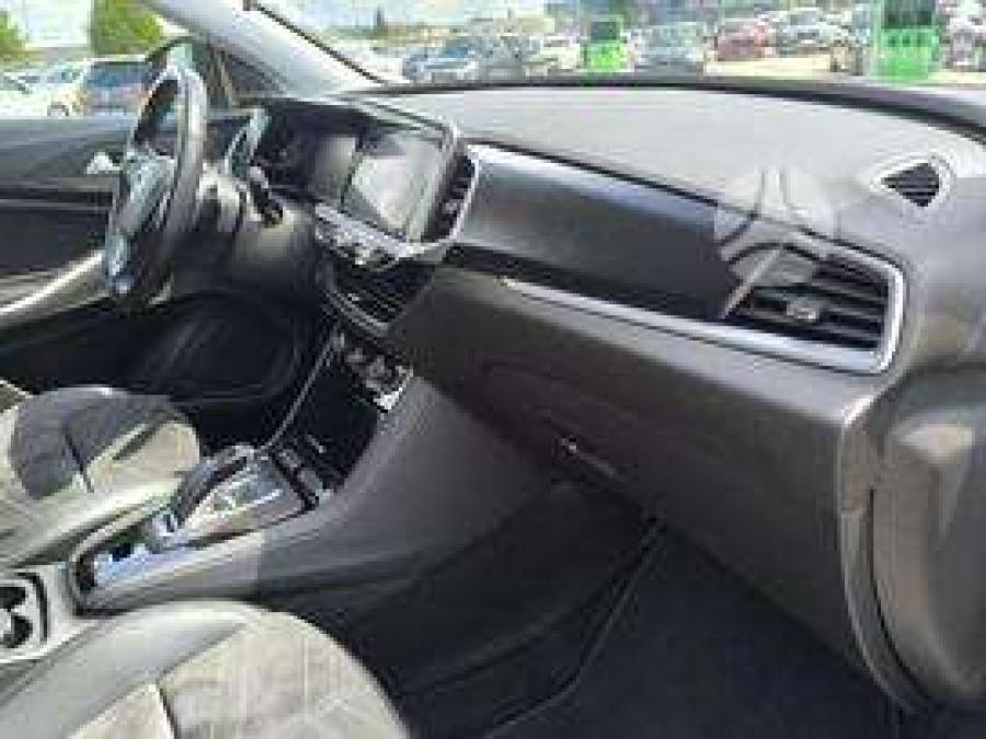 Balts Opel Grandland 2022 Šauļi, ar dzinēja tilpumu 1.50 L un nobraukumu 241 tūkst. km par 15450 €, foto 15 vietnē AUTOMOTO.COM.LV