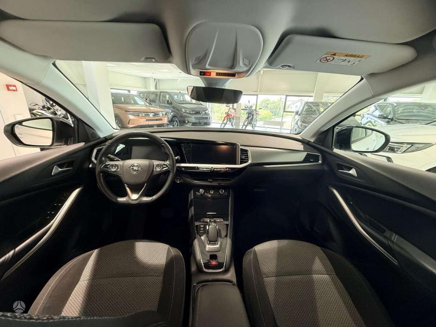 Белый Опель Grandland 2022 в Шяуляй, объемом двигателя 1.60 л и пробегом 100 тыс. км за 17950 €, фото 19 на AUTOMOTO.COM.LV