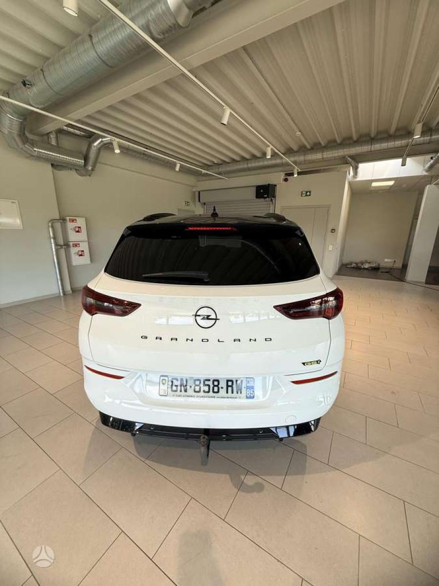 Balts Opel Grandland 2023 Šauļi, ar dzinēja tilpumu 1.60 L un nobraukumu 99 tūkst. km par 21500 €, foto 7 vietnē AUTOMOTO.COM.LV