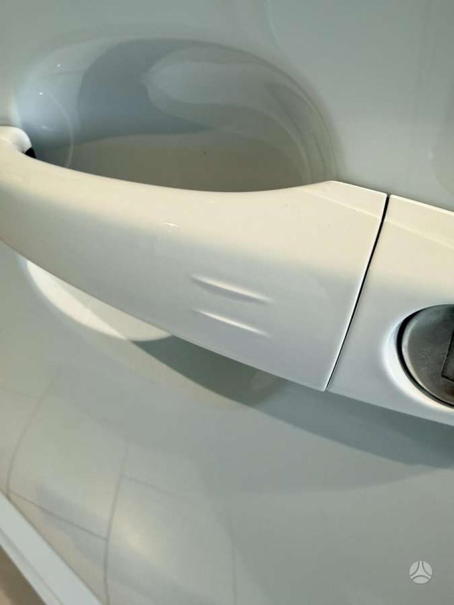Balts Opel Grandland 2023 Šauļi, ar dzinēja tilpumu 1.60 L un nobraukumu 99 tūkst. km par 21500 €, foto 18 vietnē AUTOMOTO.COM.LV