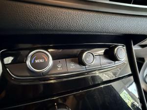 Balts Opel Grandland 2023 Šauļi, ar dzinēja tilpumu 1.60 L un nobraukumu 99 tūkst. km par 21500 €, foto 26 vietnē AUTOMOTO.COM.LV