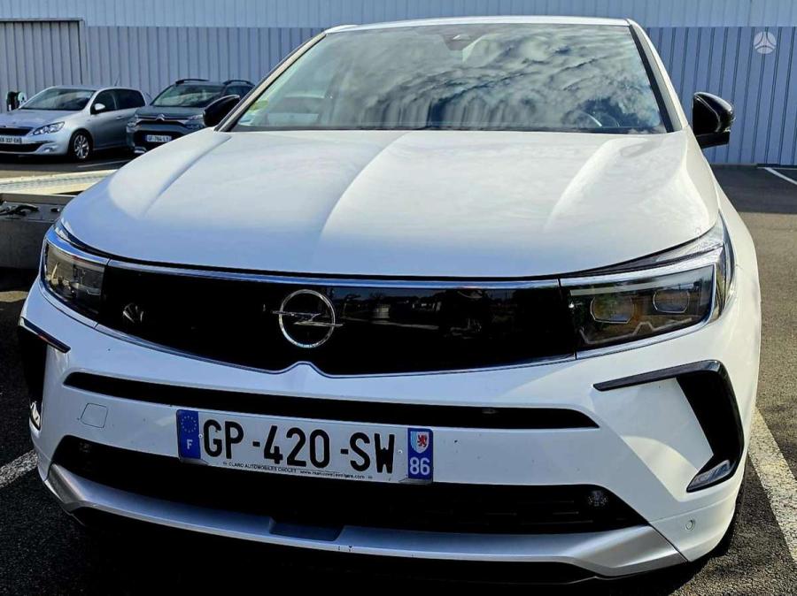 Balts Opel Grandland 2023 Klaipėda, ar dzinēja tilpumu 1.50 L un nobraukumu 154 tūkst. km par 13800 €, foto 4 vietnē AUTOMOTO.COM.LV