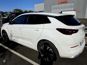 Balts Opel Grandland 2023 Klaipėda, ar dzinēja tilpumu 1.50 L un nobraukumu 154 tūkst. km par 13800 €, foto 6 vietnē AUTOMOTO.COM.LV