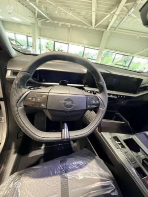 Balts Opel Grandland 2026 Šauļi, ar dzinēja tilpumu 1.20 L un nobraukumu 0 tūkst. km par 33950 €, foto 10 vietnē AUTOMOTO.COM.LV