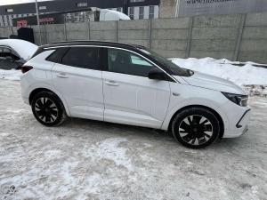 Balts Opel Grandland 2022 Tauragė, ar dzinēja tilpumu 1.50 L un nobraukumu 132 tūkst. km par 15488 €, foto 6 vietnē AUTOMOTO.COM.LV