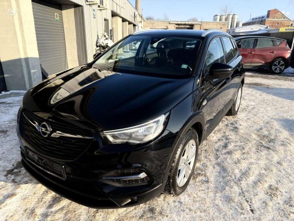 Melns Opel Grandland X 2017 Šauļi, ar dzinēja tilpumu 1.20 L un nobraukumu 186 tūkst. km par 6800 €, foto 3 vietnē AUTOMOTO.COM.LV