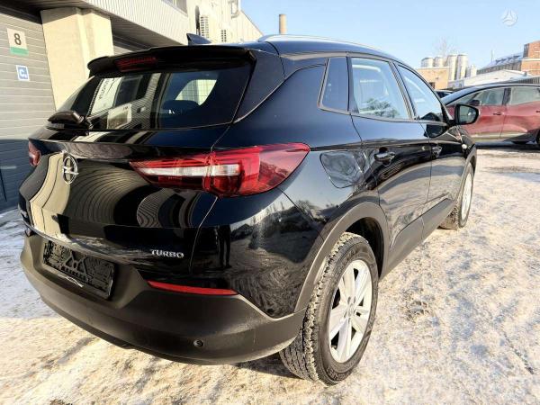 Melns Opel Grandland X 2017 Šauļi, ar dzinēja tilpumu 1.20 L un nobraukumu 186 tūkst. km par 6800 €, foto 8 vietnē AUTOMOTO.COM.LV