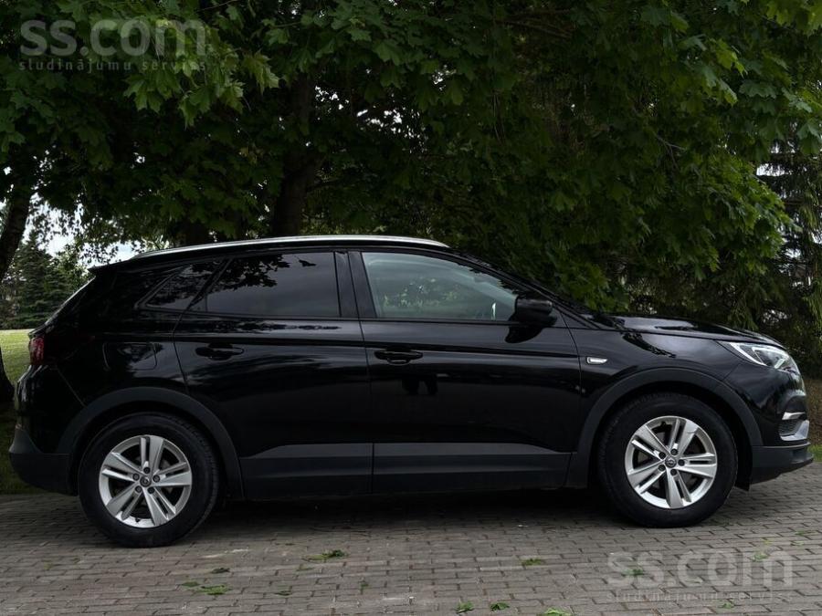 Melns Opel Grandland X 2017 Tukums, ar dzinēja tilpumu 1.60 L un nobraukumu 242 tūkst. km par 11300 €, foto 6 vietnē AUTOMOTO.COM.LV