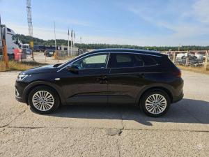 Черный Опель Grandland X 2017 в Вильнюс, объемом двигателя 1.20 л и пробегом 156 тыс. км за 8700 €, фото 3 на AUTOMOTO.COM.LV