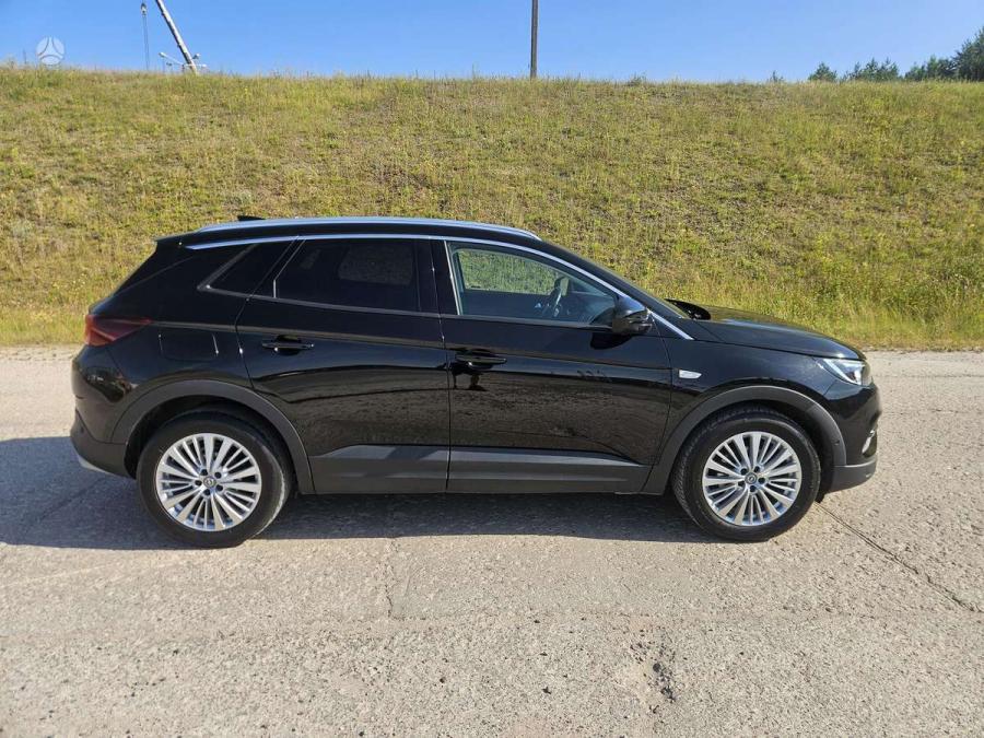 Черный Опель Grandland X 2017 в Вильнюс, объемом двигателя 1.20 л и пробегом 156 тыс. км за 8700 €, фото 6 на AUTOMOTO.COM.LV