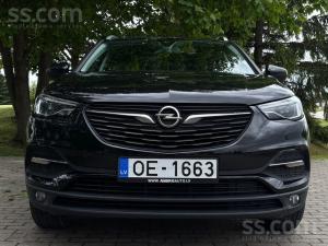 Melns Opel Grandland X 2017 Tukums, ar dzinēja tilpumu 1.60 L un nobraukumu 255 tūkst. km par 8500 €, foto 8 vietnē AUTOMOTO.COM.LV