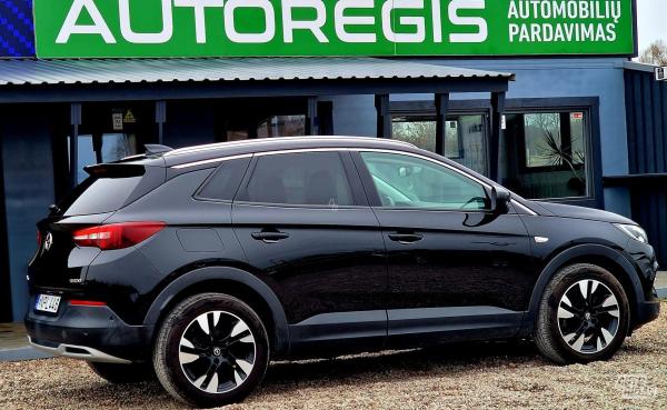 Черный Опель Grandland X 2018 в Кретинга, объемом двигателя 1.20 л и пробегом 84 тыс. км за 13499 €, фото 11 на AUTOMOTO.COM.LV