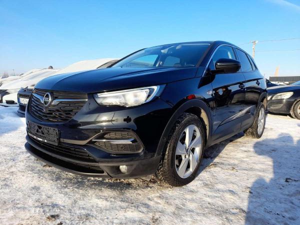 Melns Opel Grandland X 2018 Kauņa, ar dzinēja tilpumu 1.60 L un nobraukumu 220 tūkst. km par 10800 €, foto 1 vietnē AUTOMOTO.COM.LV
