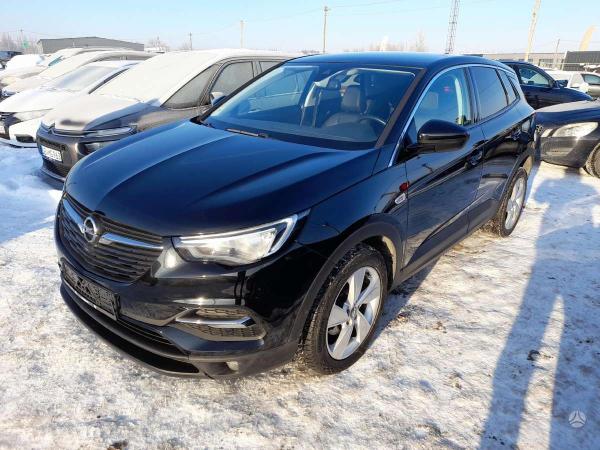 Melns Opel Grandland X 2018 Kauņa, ar dzinēja tilpumu 1.60 L un nobraukumu 220 tūkst. km par 10800 €, foto 2 vietnē AUTOMOTO.COM.LV